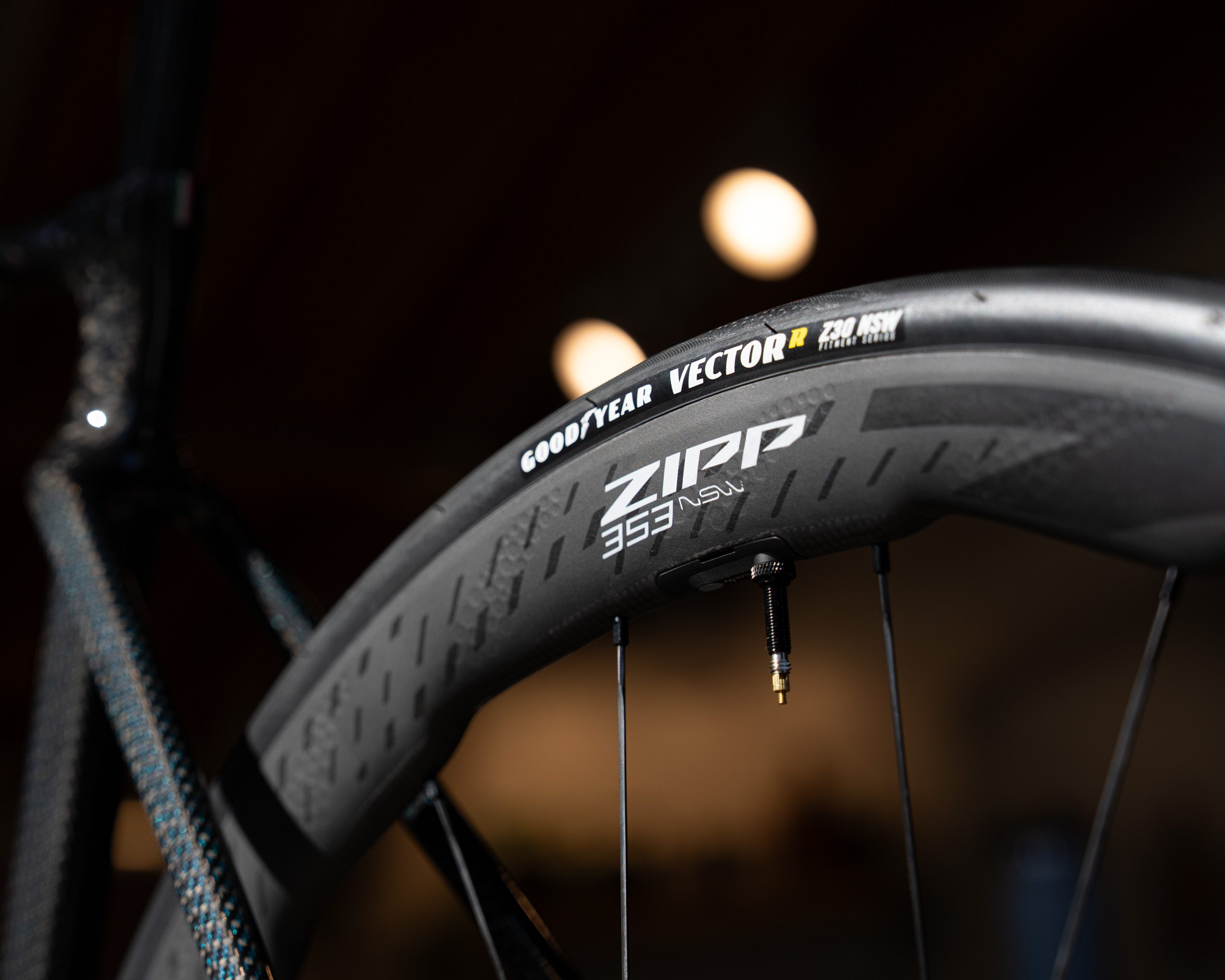 A First Ride and Review of Zipp’s Latest 353 NSW Wheels | Regroup