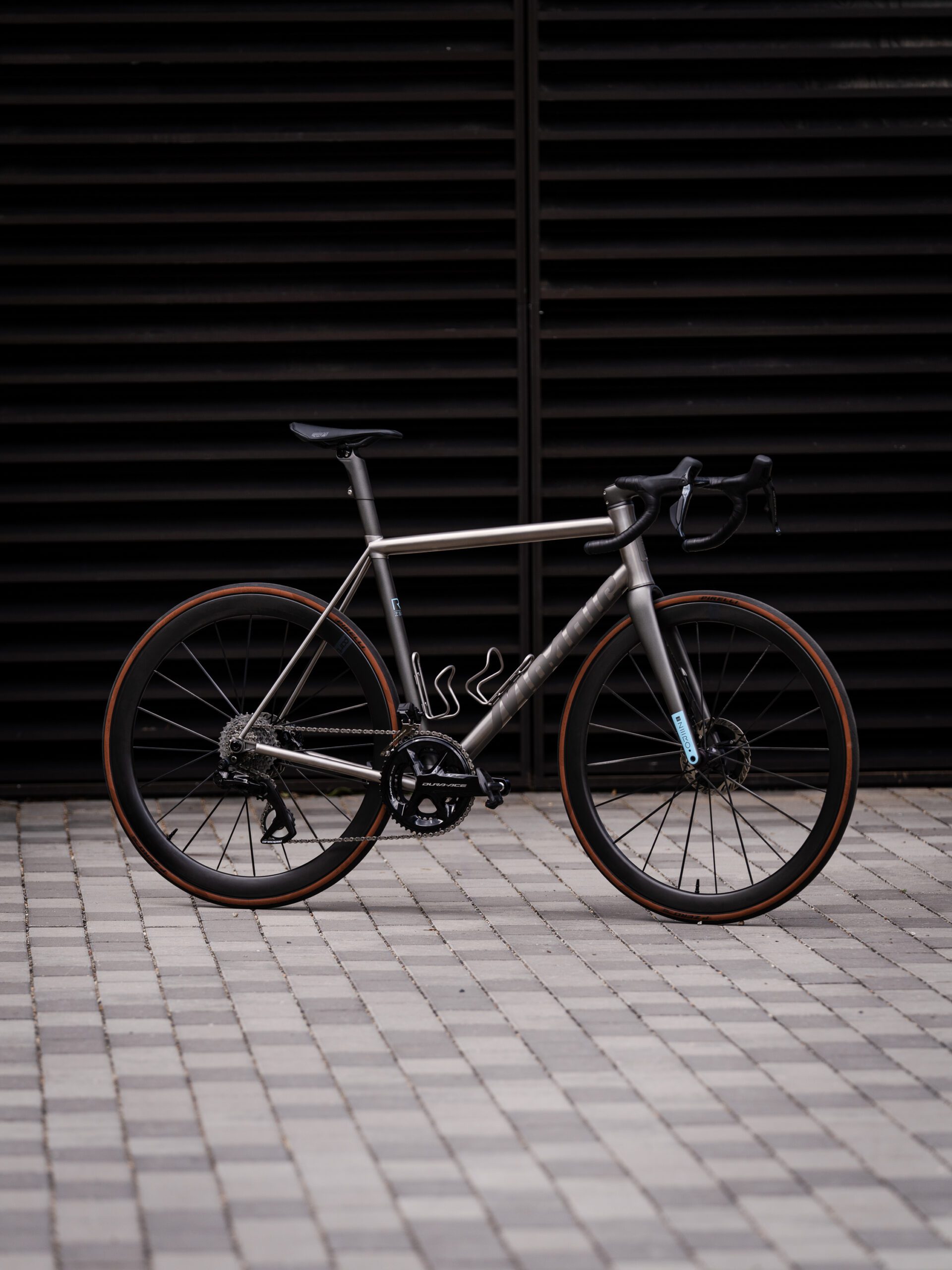 Mosaic RT-Zero Titanium Road Bike | Regroup