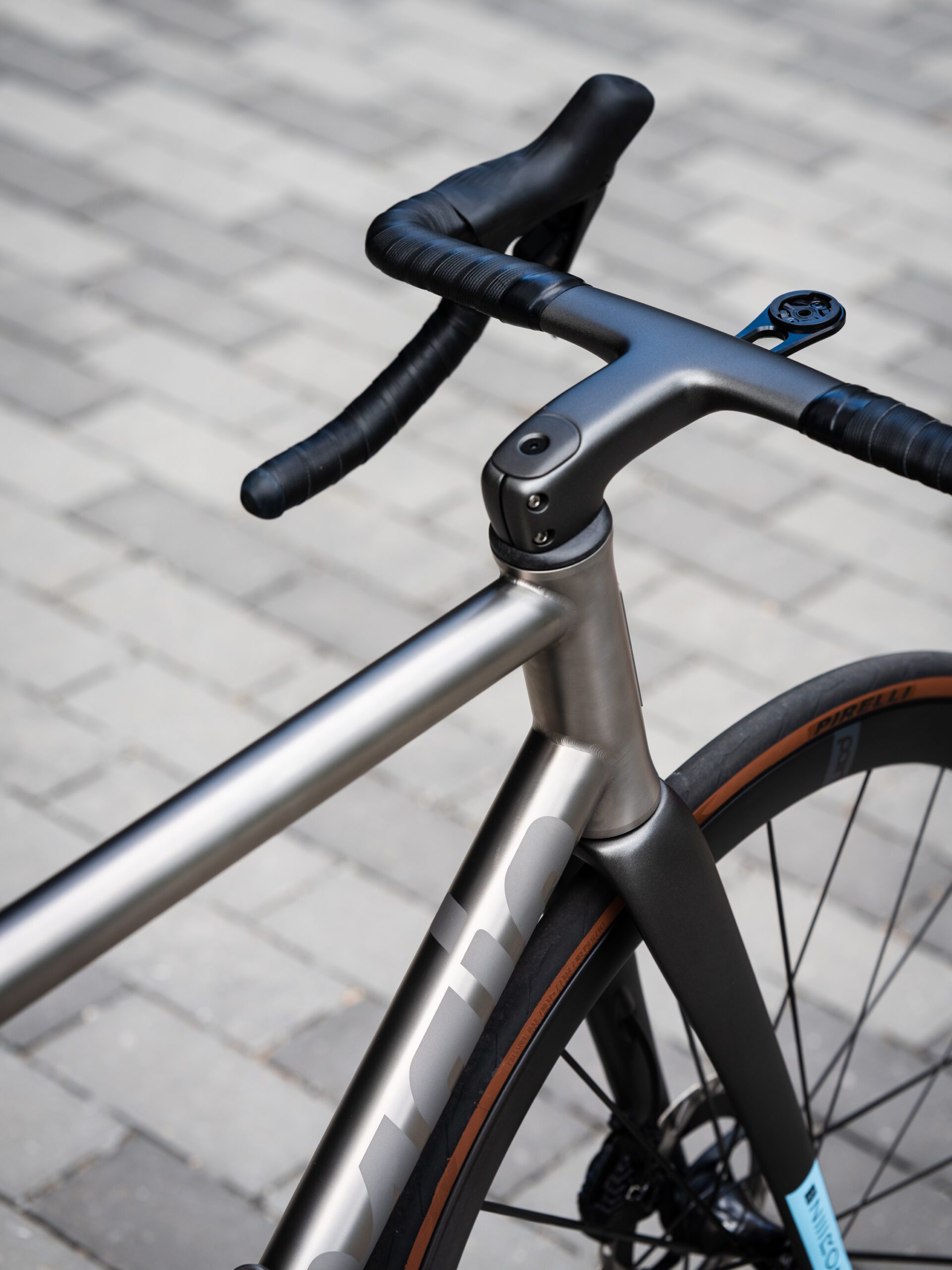 Mosaic RT-Zero Titanium Road Bike | Regroup